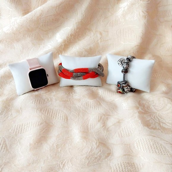 Jewelry | Bracelet Pillow Display Set Of 3 With Acrylic Stand | Poshmark